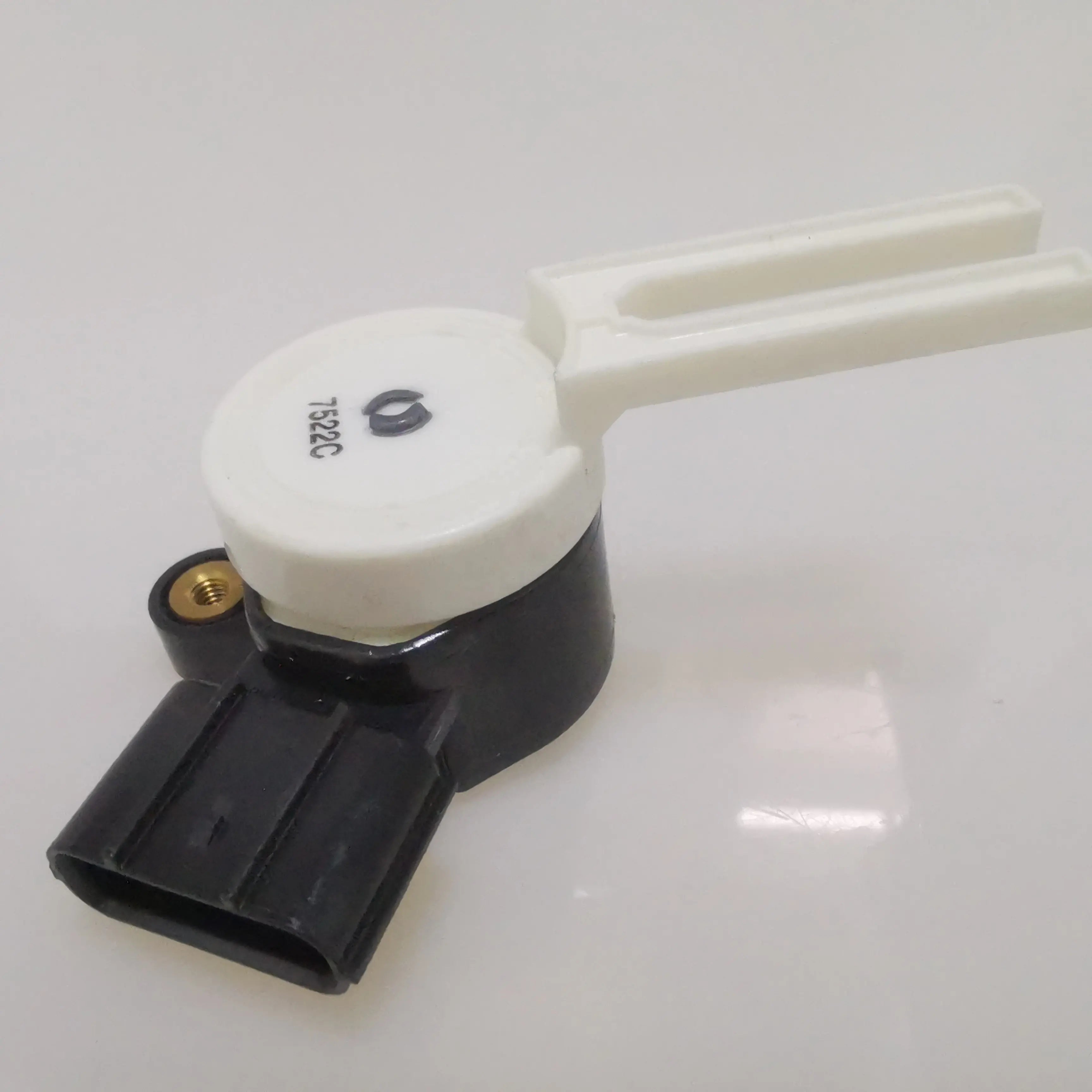 MA0374 | LDV MAXUS T60 Clutch Pedal Position Sensor C00155286 Sensors