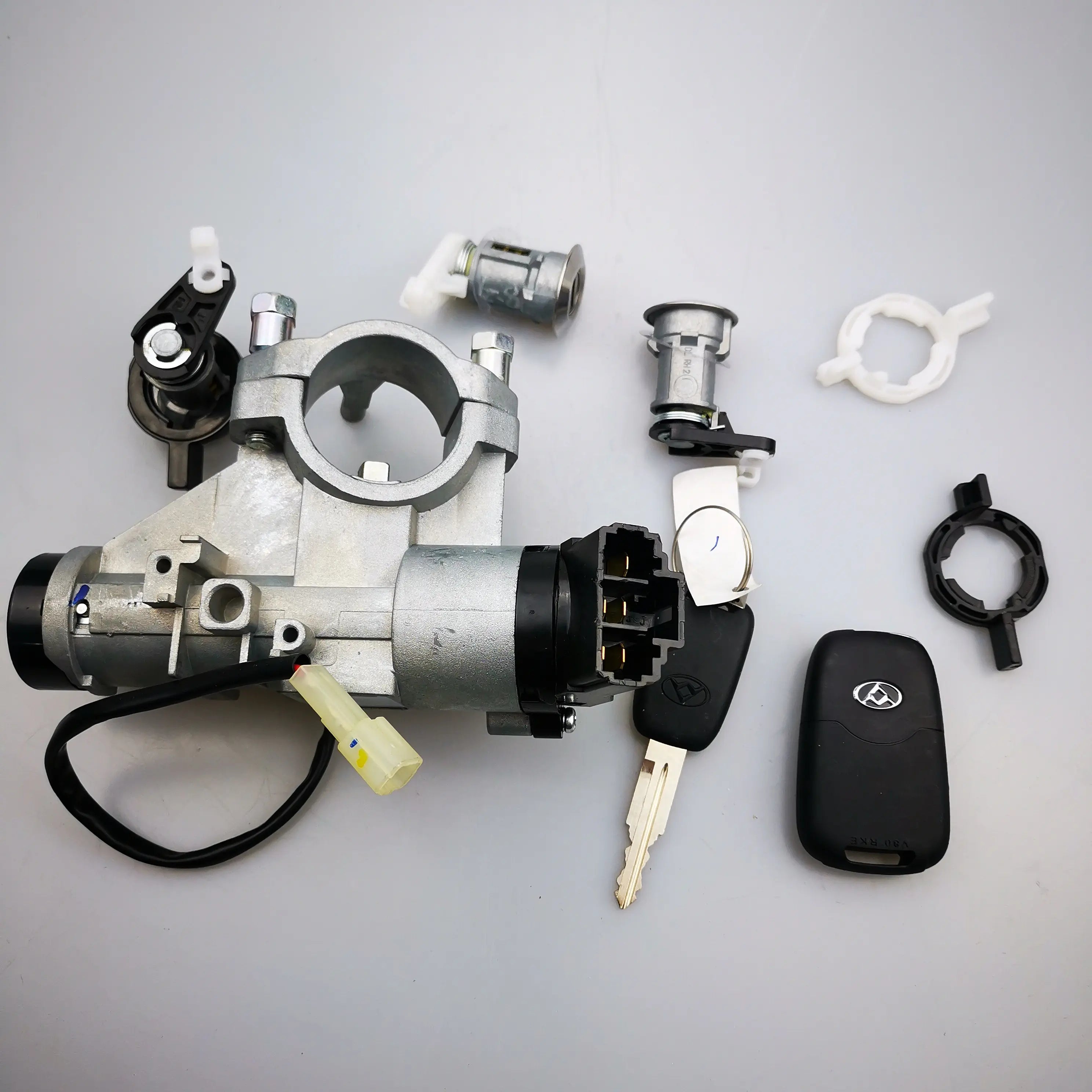 MA0538 | LDV MAXUS V80 Lock Cylinder And Key Assembly(High Configurati