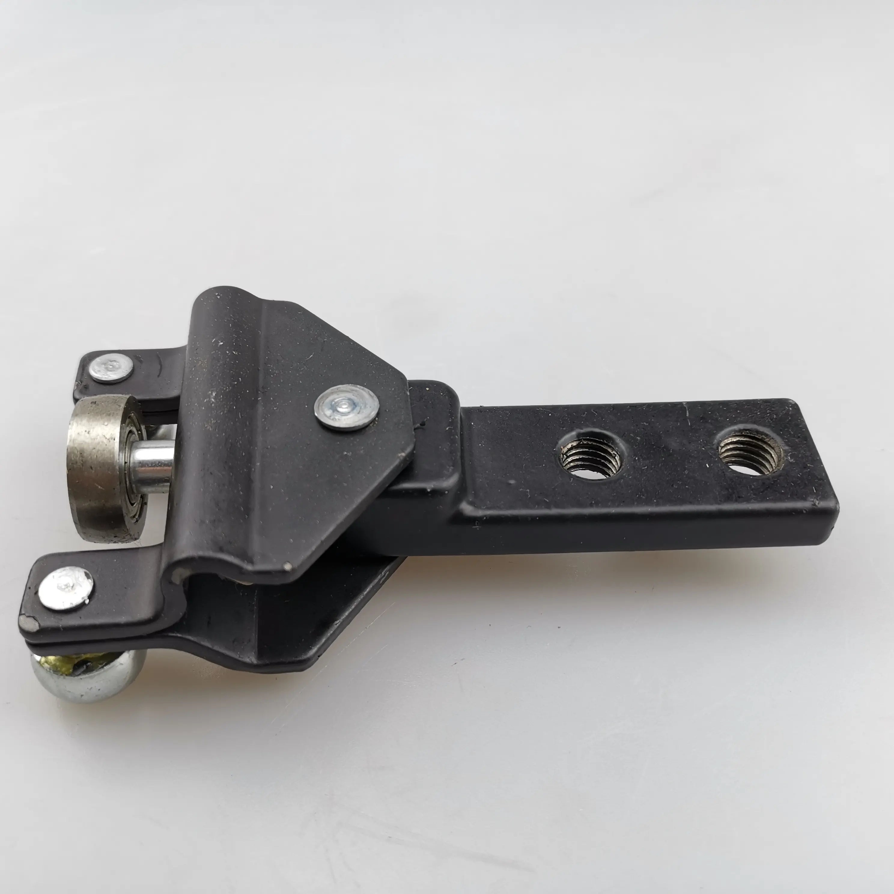 MAXUS V80 C00062460 Sliding Door Lower Hinge